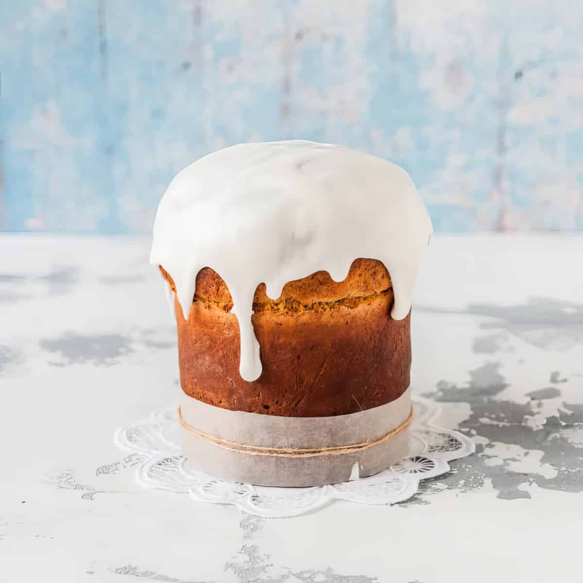 Homemade Russian Bread Recipes | Kulich Recipe | MissHomemade.com